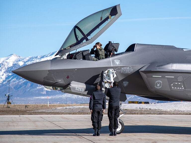 MEET THE PILOT: MAJOR KRISTIN ‘BEO’ WOLFE