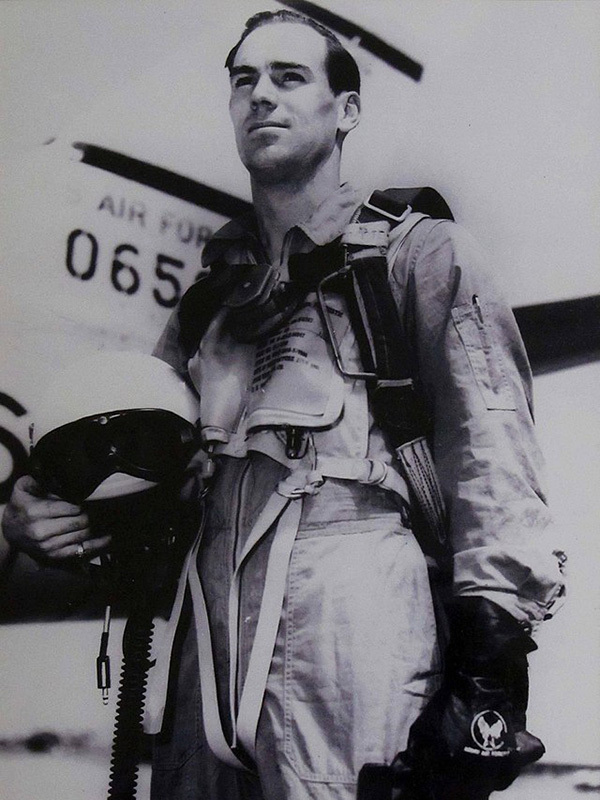 WARBIRD STORIES: F-86 SABRE ‘JOLLEY ROGER’